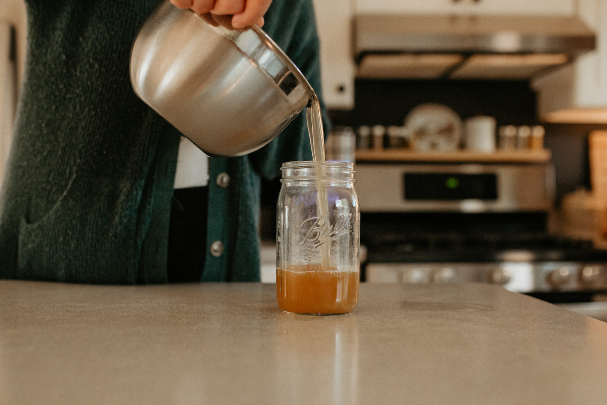 How to make bone broth at home - the Nourished Dwelling